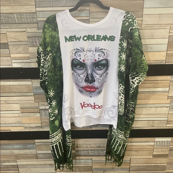 Tops | Vee Upcycled Boho New Orleans Voodoo Graphic Top By Susie | Poshmark